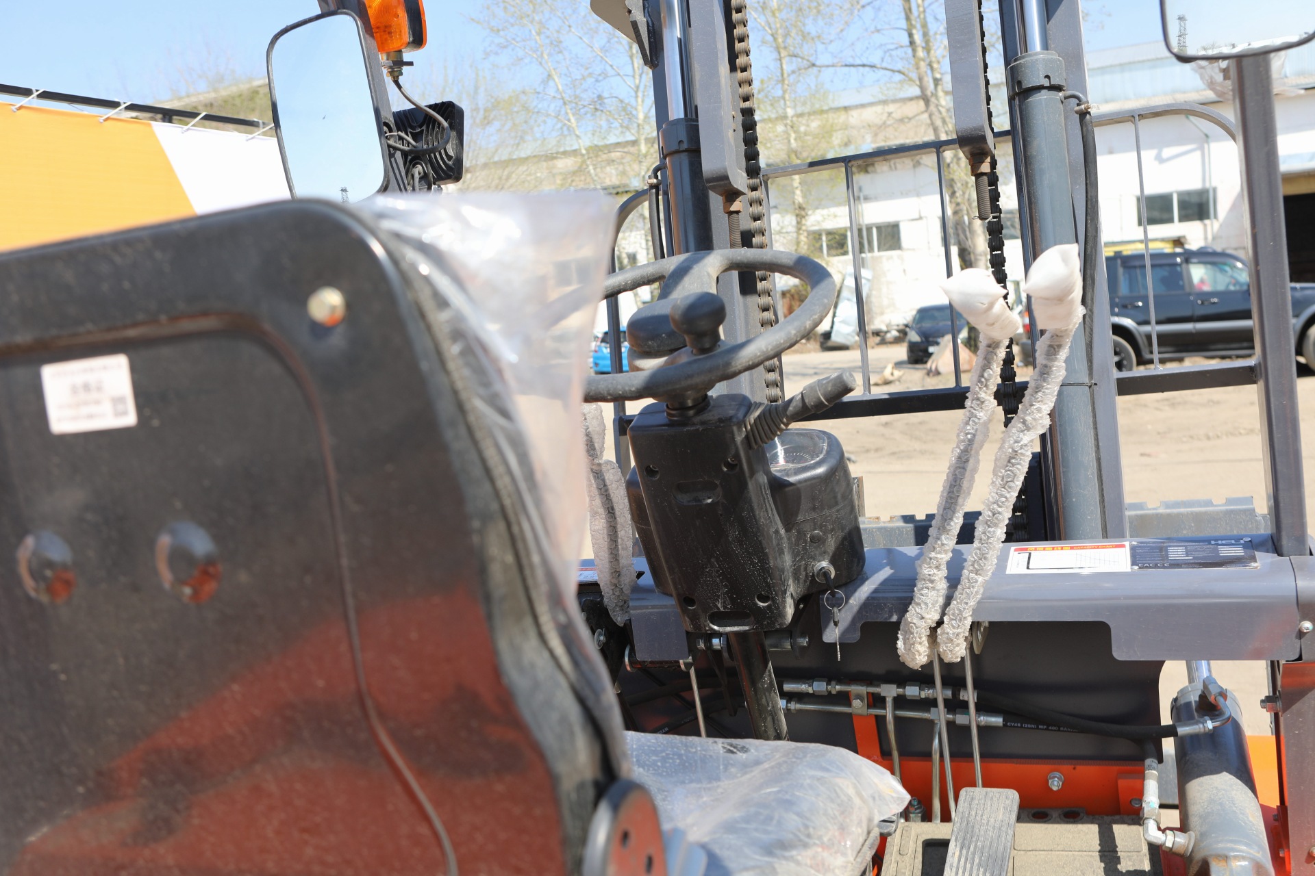 Вилочный погрузчик HELI CPC30 - купить в компании FrontWill